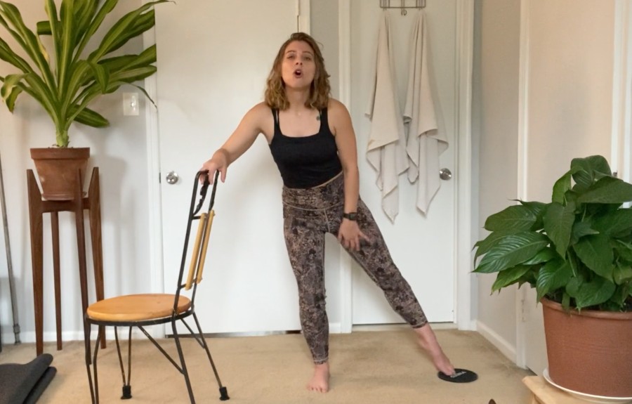 80s Barre with Amanda - Tuck Barre & Yoga